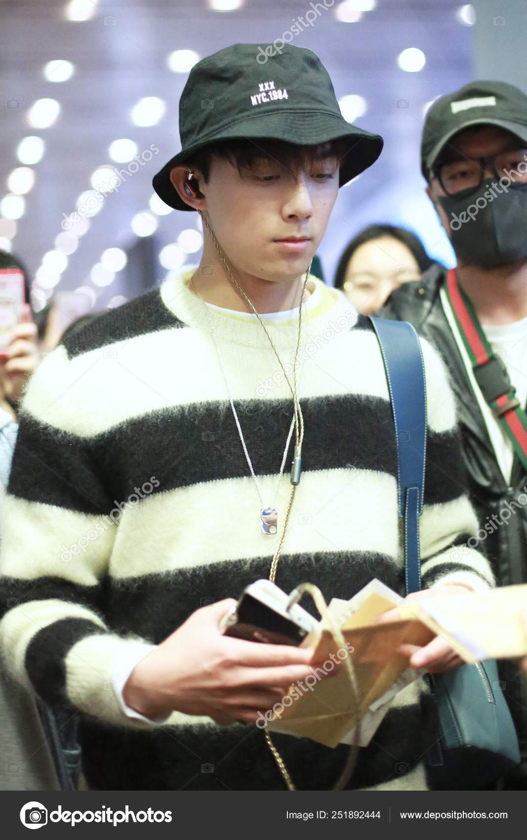 Chinese Actor Leo Lei Known Nation's Little Brother China Arrives ...