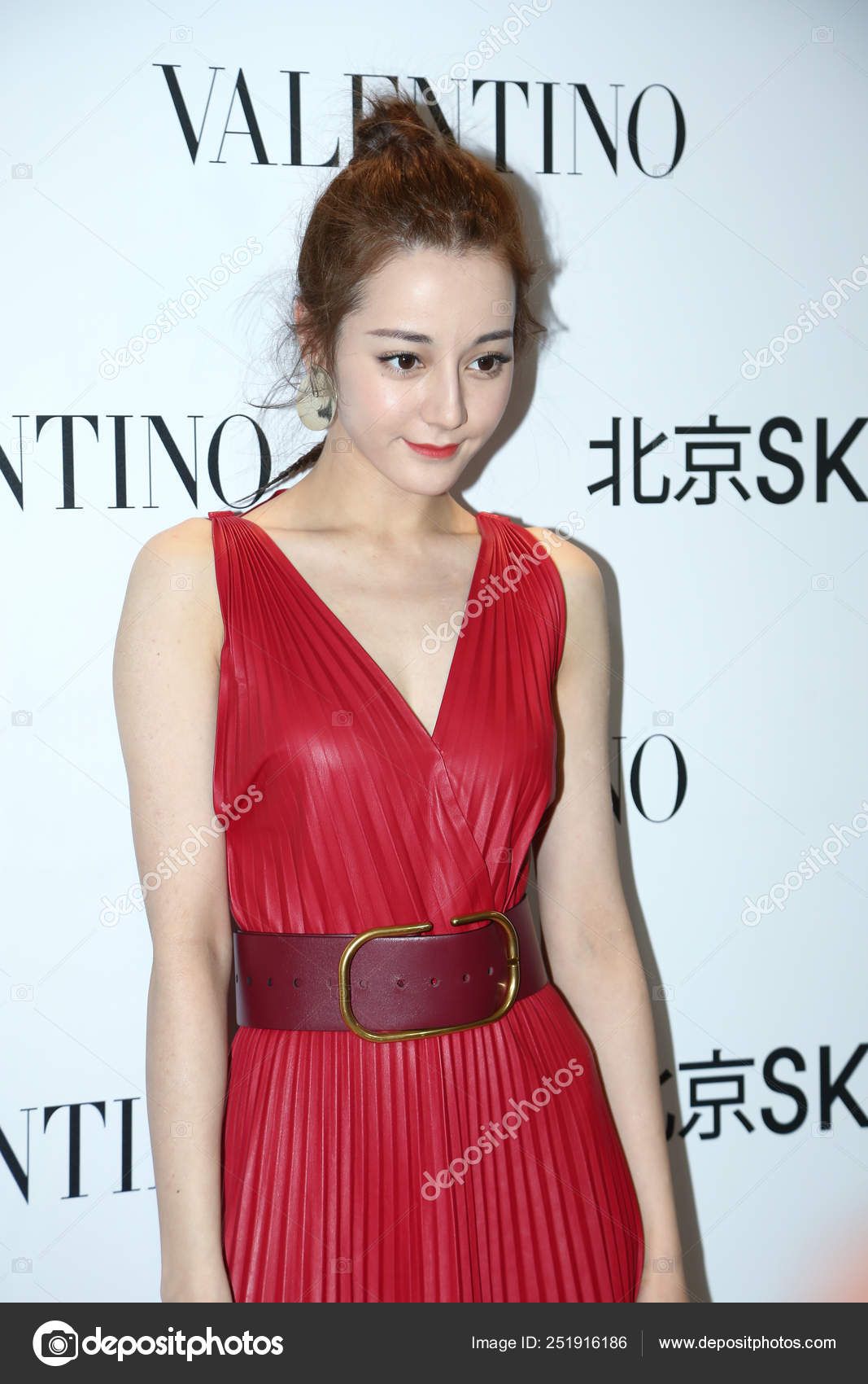 Chinese Uigur Actress Dilraba Dilmurat Attends Promotional Event Valentino Beijing – Stock ...
