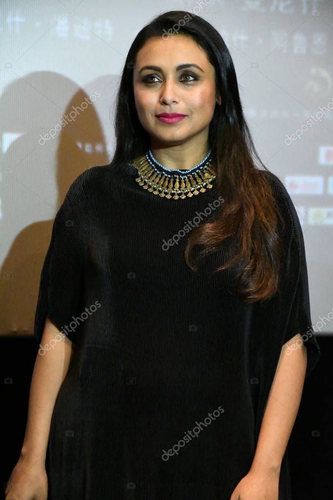 La actriz india Rani Mukerji asiste a una conferencia de prensa para la ...
