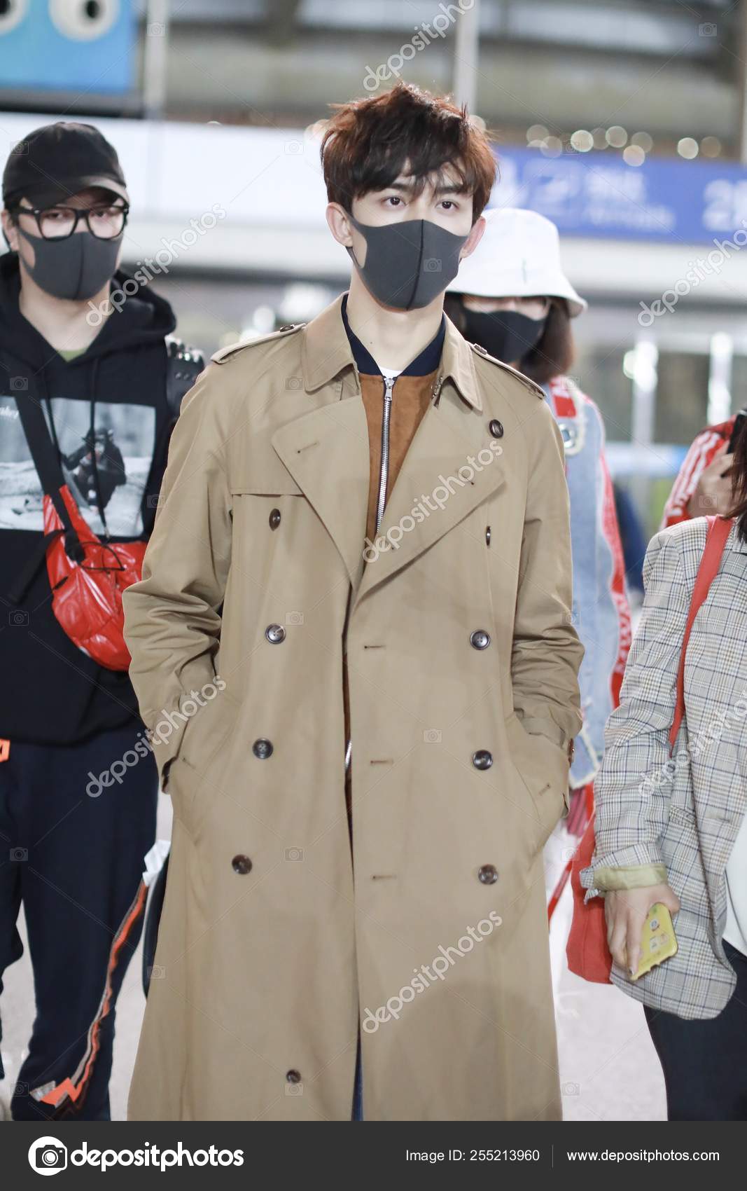 Chinese Actor Leo Lei Known Nation's Little Brother China Arrives ...