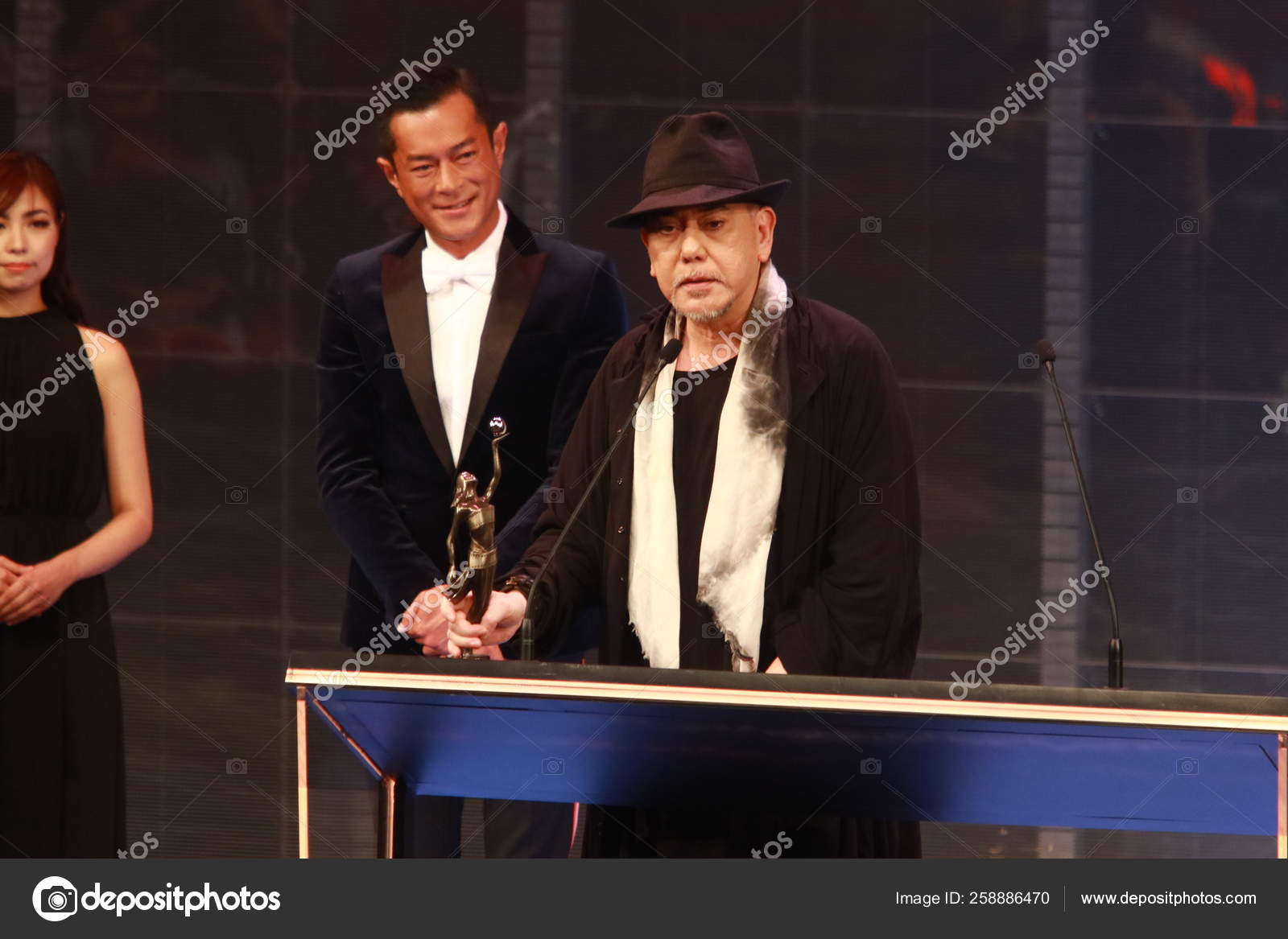 Hong Kong Actor Anthony Wong Right Speaks Winning Best Actor – Stock ...