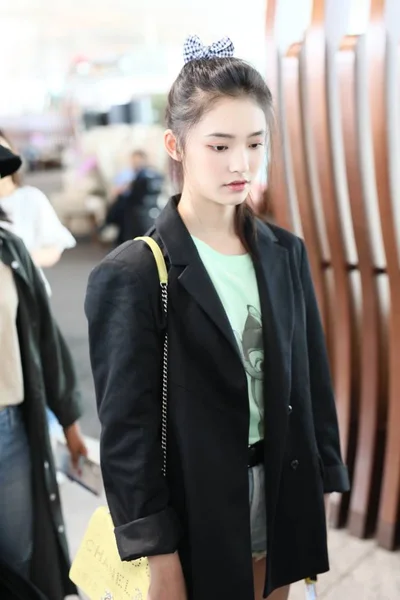 Chinese Actress Jelly Lin Lin Yun Arrives Beijing Capital International ...