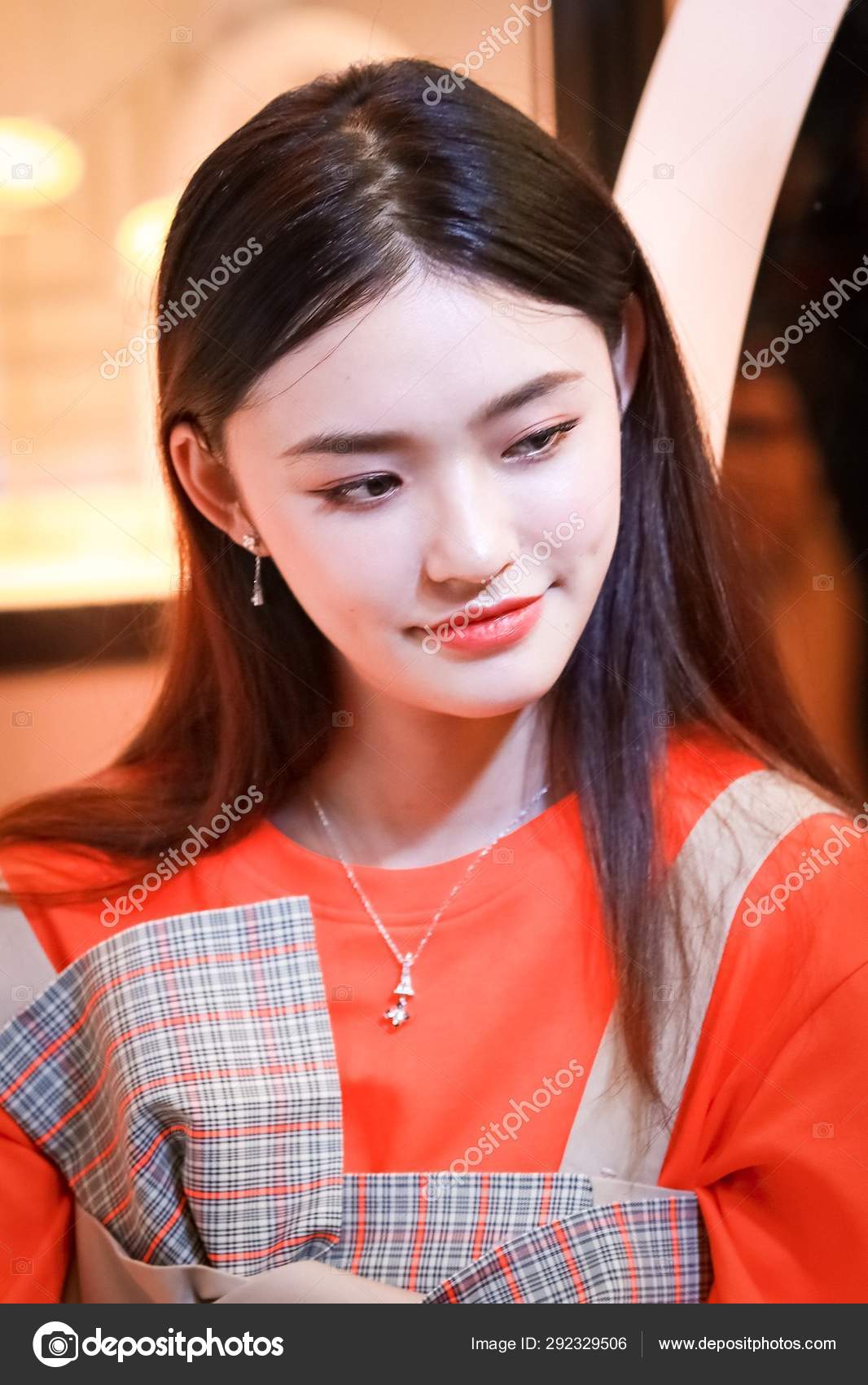CHINA CHENGDU JELLY LIN YUN I DO — Stock Editorial Photo © ChinaImages ...