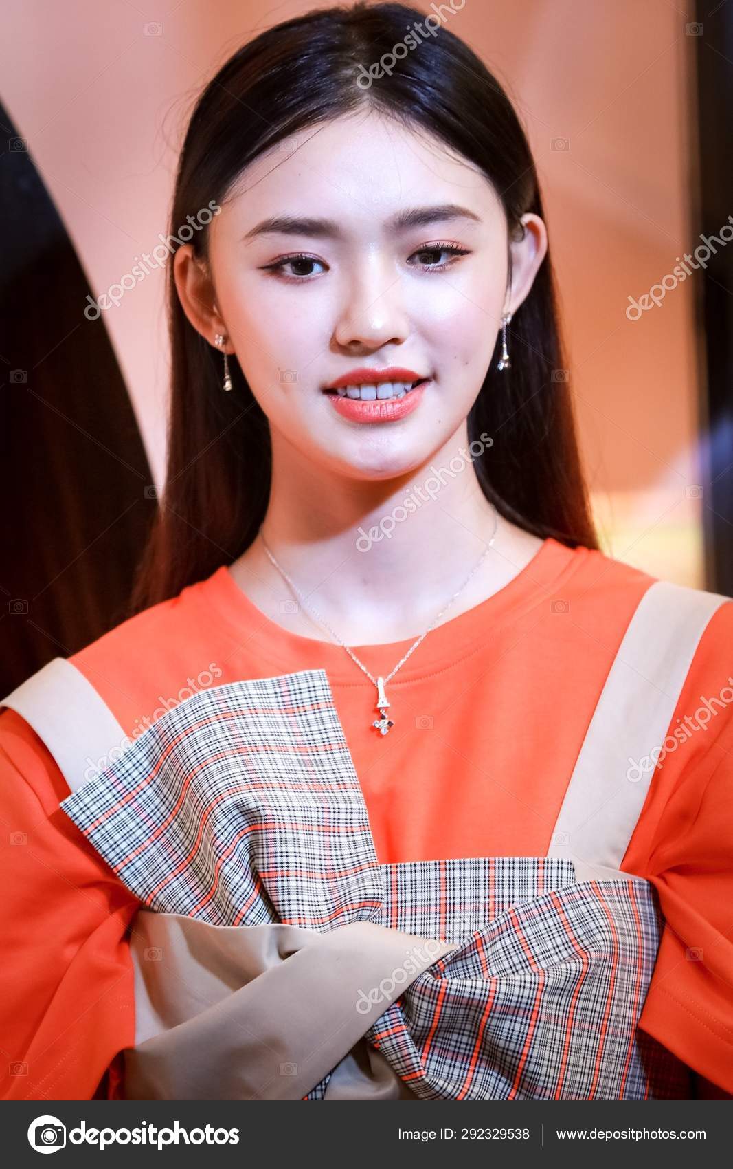 CHINA CHENGDU JELLY LIN YUN I DO — Stock Editorial Photo © ChinaImages ...