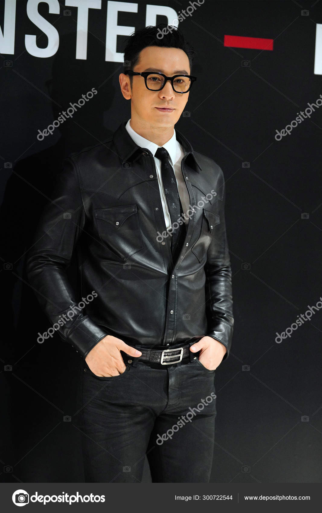 CHINA SHANGHAI GENTLE MONSTER X HUAWEI SMART GLASS — Stock Editorial ...