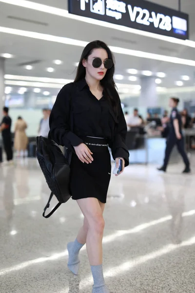 Chinese Actress Singer Model Zhang Xinyu Also Known Viann Zhang — Stock ...