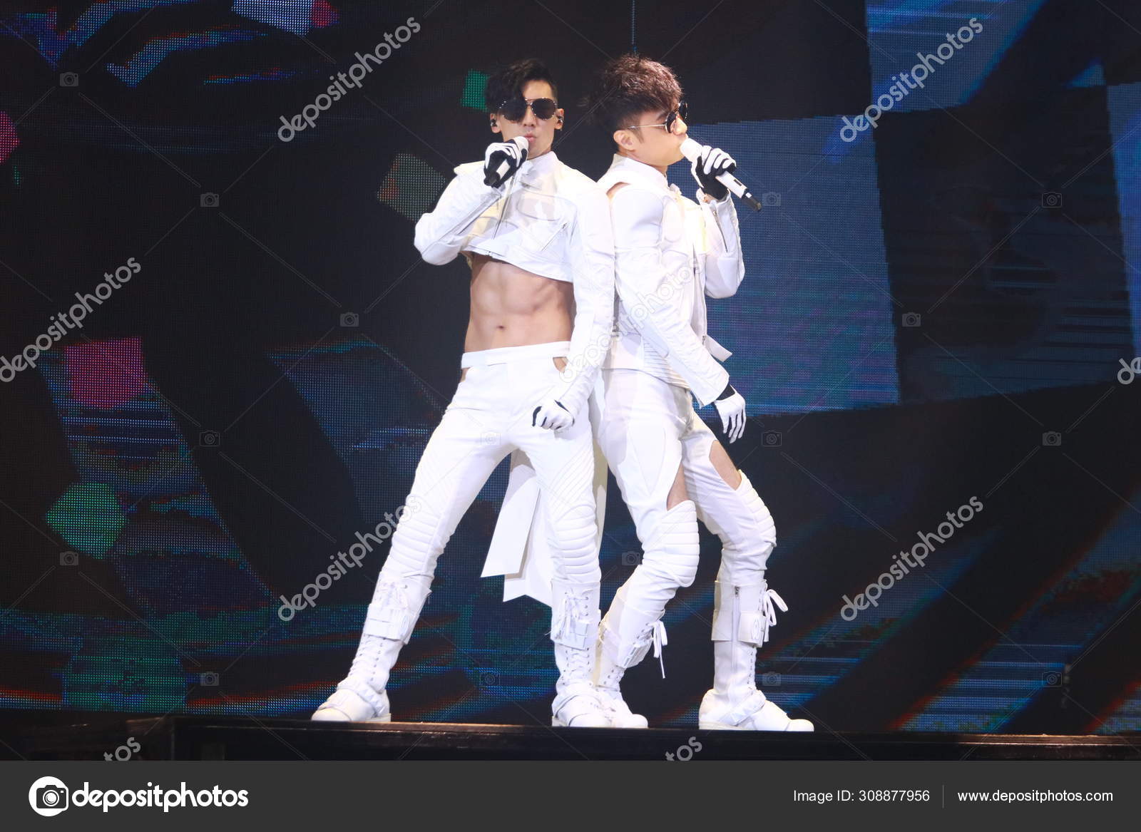 Hong Kong Singer Leo Kui Kei Right Appears Sings Concert — Stock Editorial Photo © ChinaImages ...