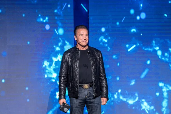 Gabriel luna Stock Photos, Royalty Free Gabriel luna Images | Depositphotos