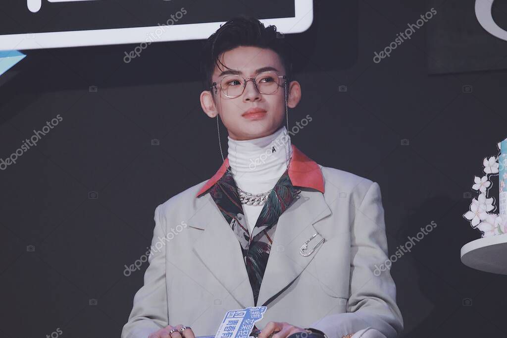 El rapero y cantautor chino Wang Linkai, comúnmente conocido por su ...