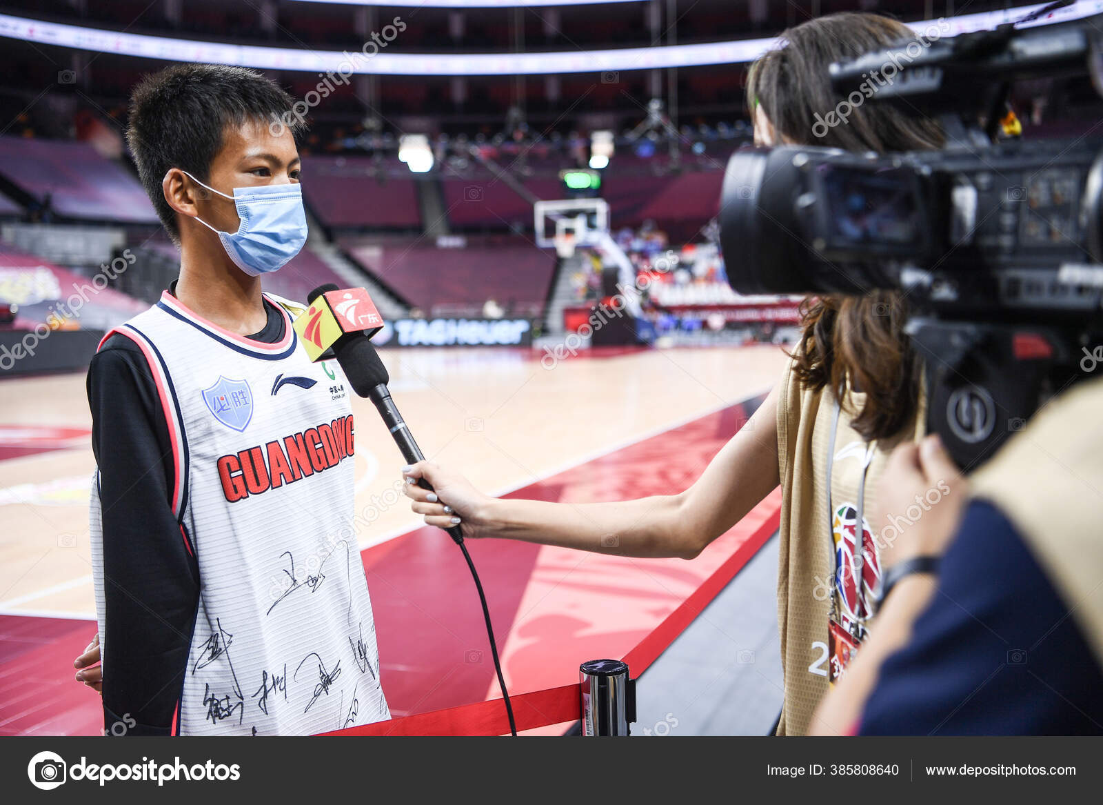 Zhang Jiacheng Internet Sensation Youth Basketball Player One Arm ...