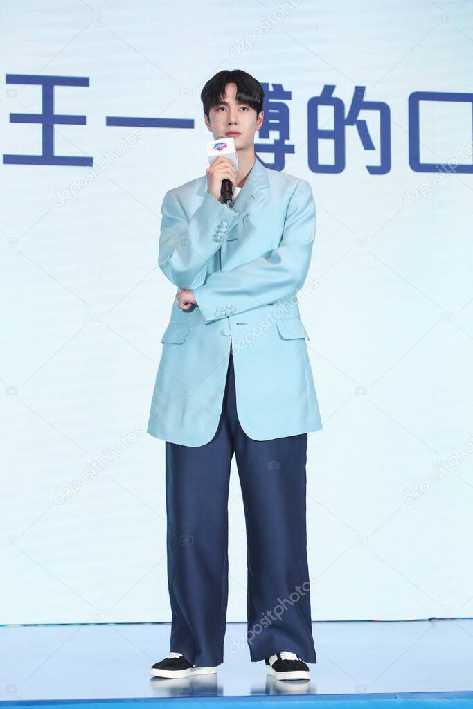 El actor, bailarín, cantante, rapero, anfitrión y corredor de motos ...