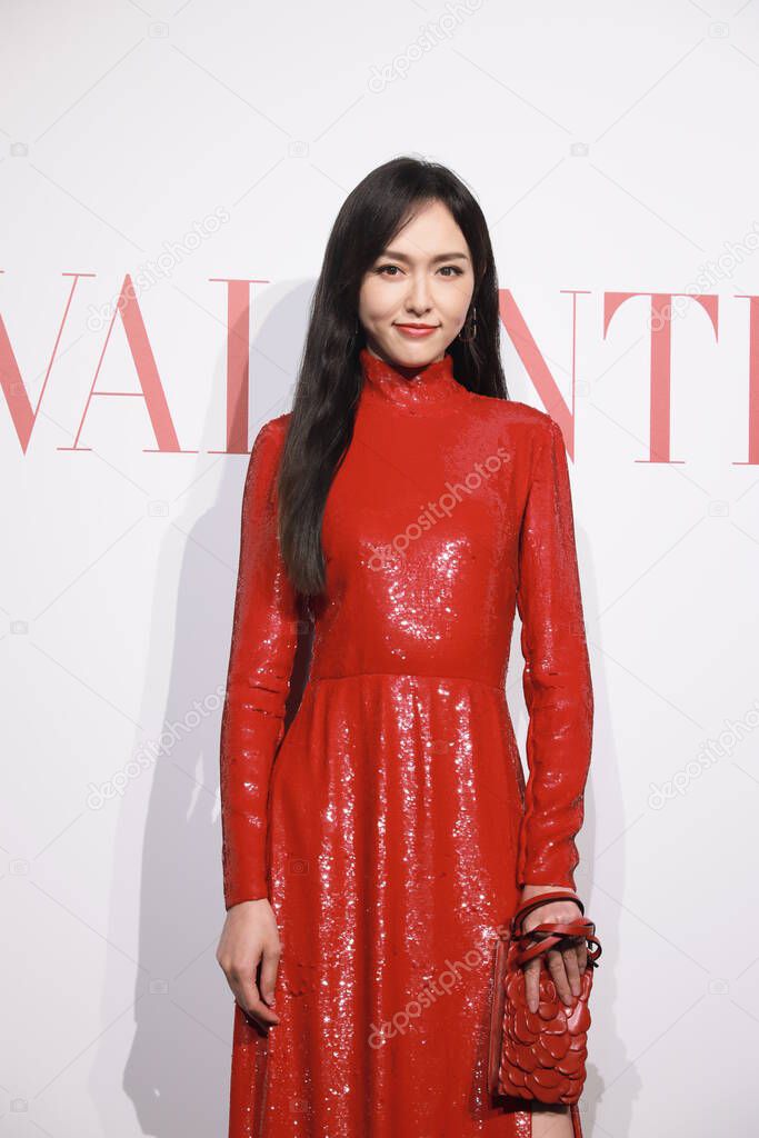 La actriz y cantante china Tiffany Tang asiste a una actividad de la ...