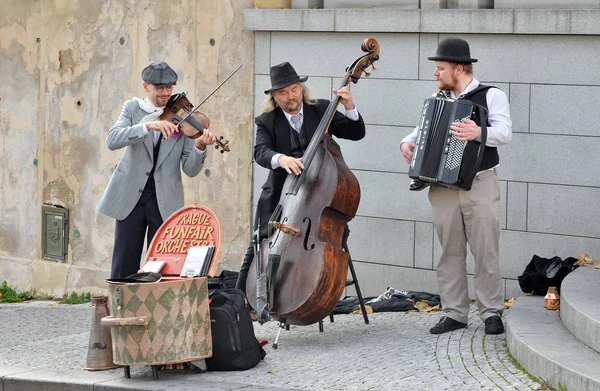 Los músicos vienna Stock Photos, Royalty Free Los músicos vienna Images ...