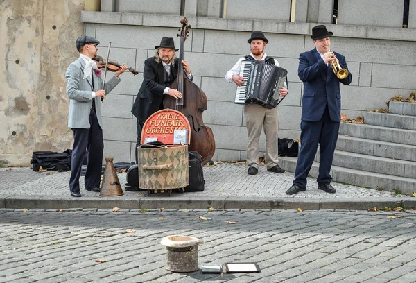 The musicians vienna Stock Photos, Royalty Free The musicians vienna ...