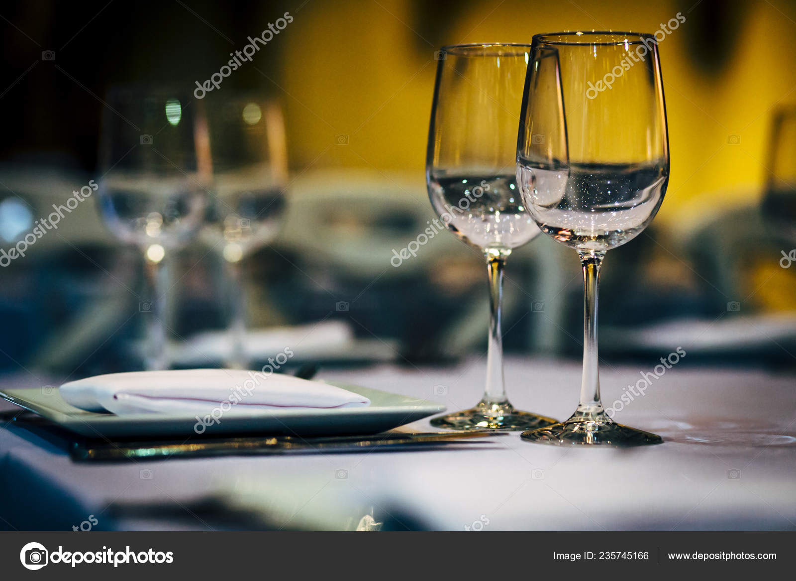 Luxury Table Settings Fine Dining Glassware Beautiful Blurred ...