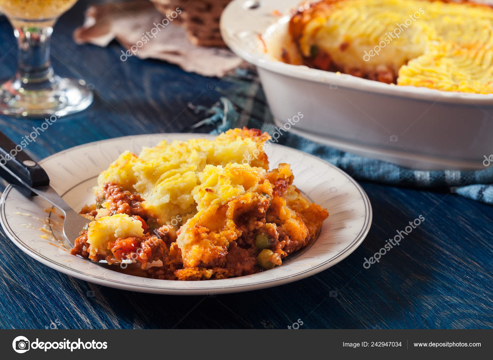 Portion Shepherd's Pie Cottage Pie Plate British Cuisine Stock Photo by ...