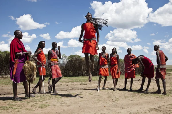 The masai tribe Stock Photos, Royalty Free The masai tribe Images ...