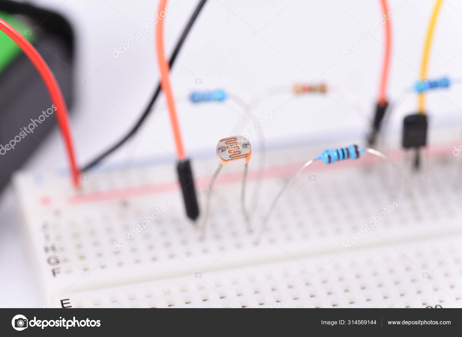 Electrical Circuit Assembled Breadboard Breadboard Electrical Learn ...
