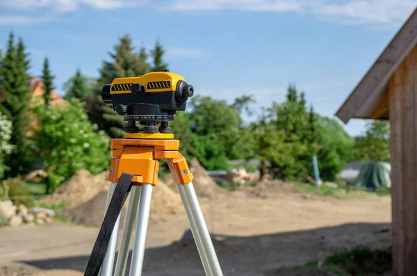 Surveyor equipment theodolite at construction site — Stock Photo ...