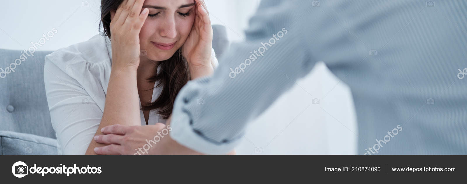 Panorama Crying Woman Problems Visit Family Support Centre Stock Photo ...