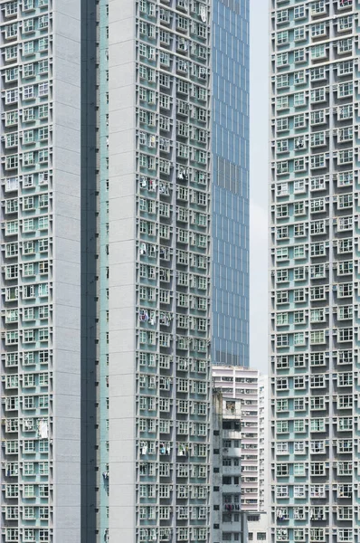 Twin high rise building images libres de droit, photos de Twin high ...
