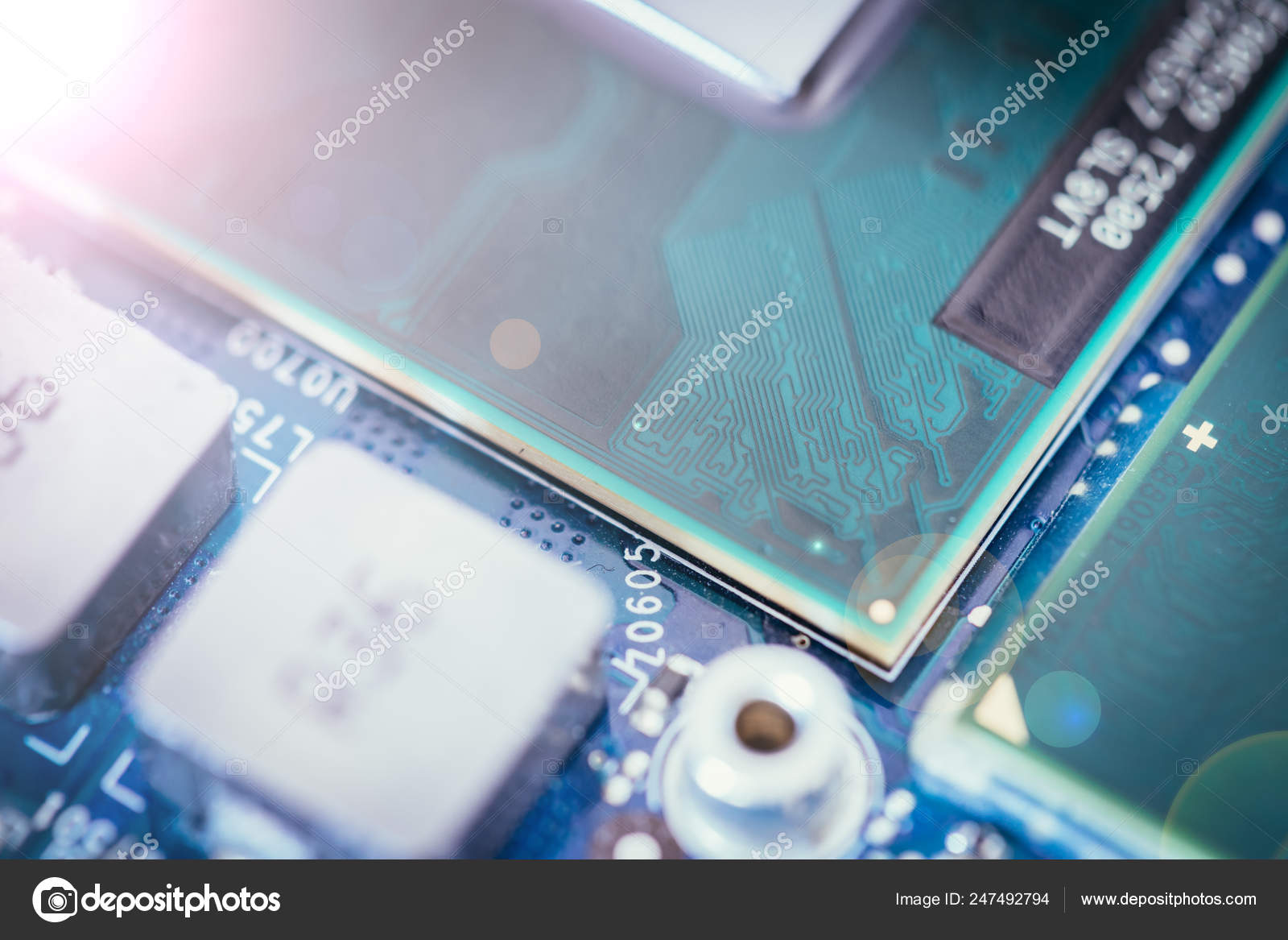 Computer Technology: Close up of a computer chip on a circuit bo — Stock Photo © patrick ...