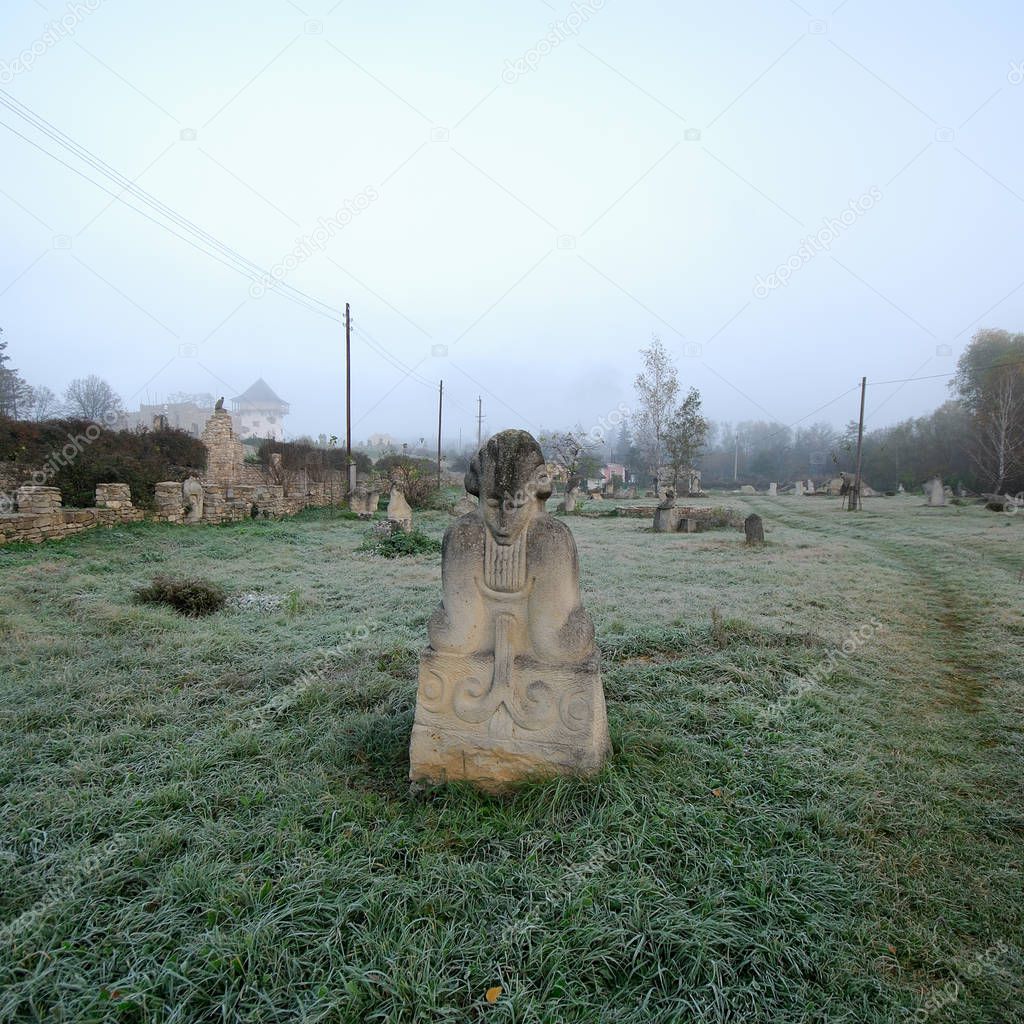 UCRANIA, REGI N DE VINNYTSA, VILLAGE BUSHA- 23 OCT 2008: Reserva Hist ...