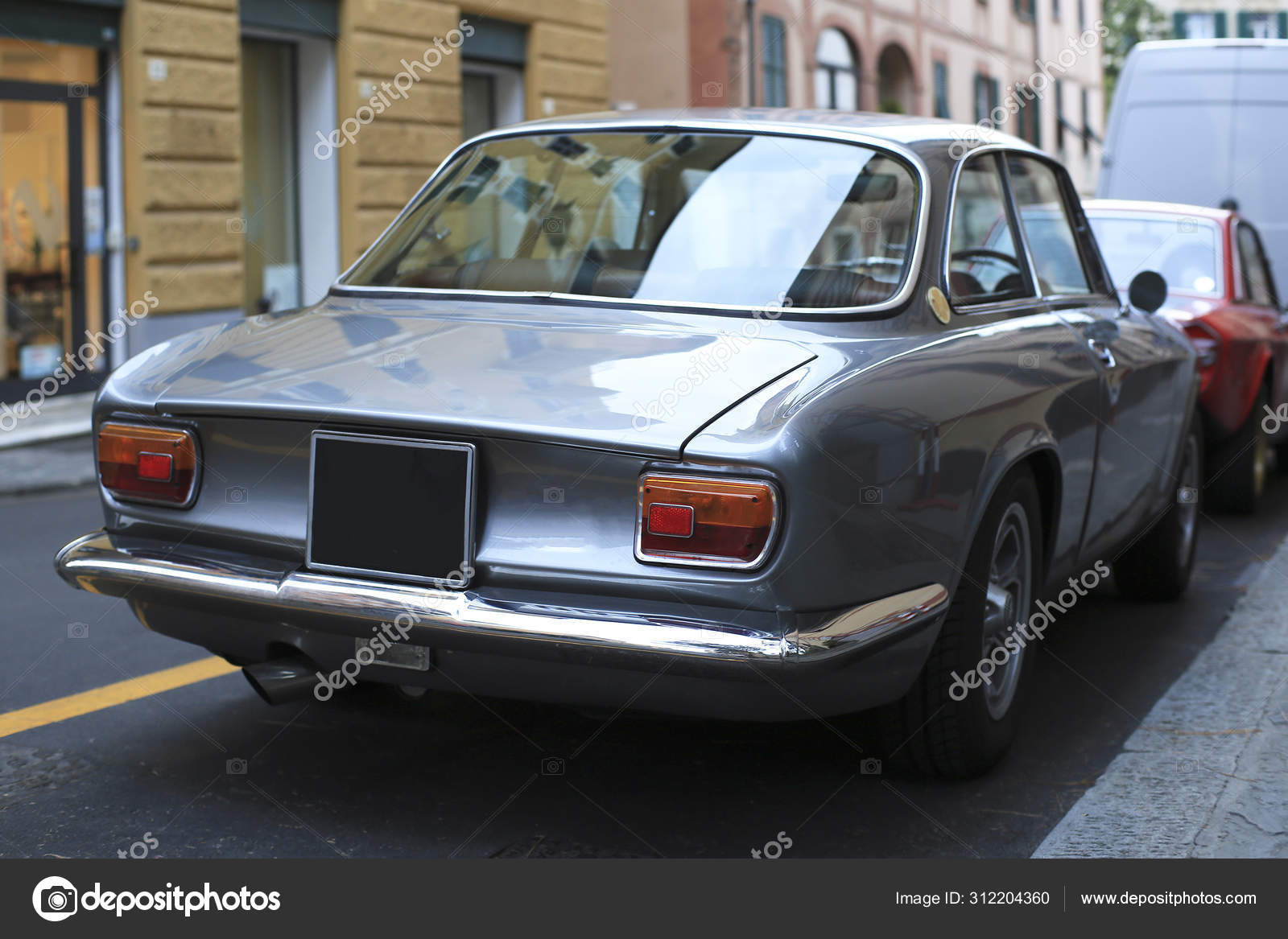 Retro Car Road — Stock Editorial Photo © dorian2013 #312204360