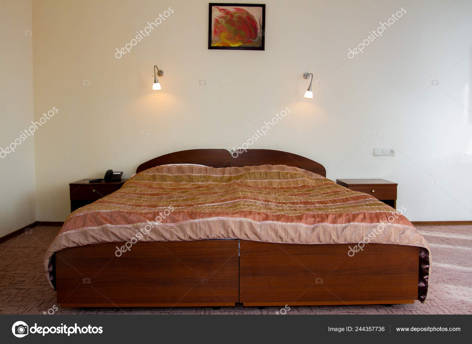 Interior Empty Hotel Room Modern Style — Stock Editorial Photo © alesix ...