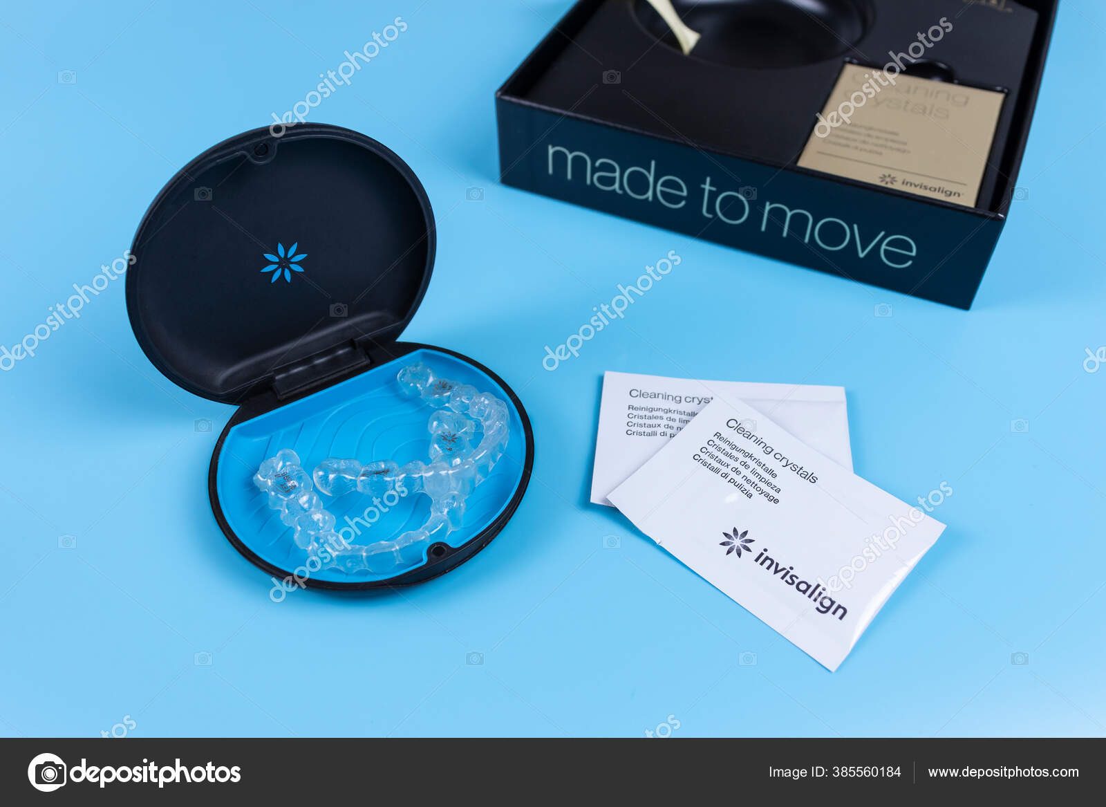 Invisalign transparent brackets container and package. Cleaning ...