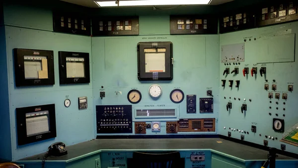 Train control room Stock Photos, Royalty Free Train control room Images ...