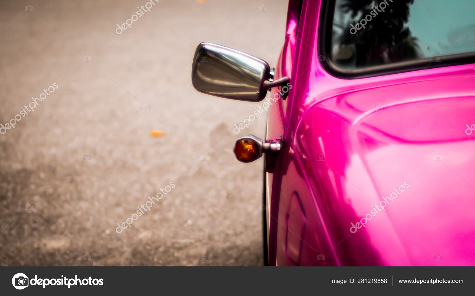 Side Mirror Window Beautiful Vintage Pink Car Blur Background — Stock ...