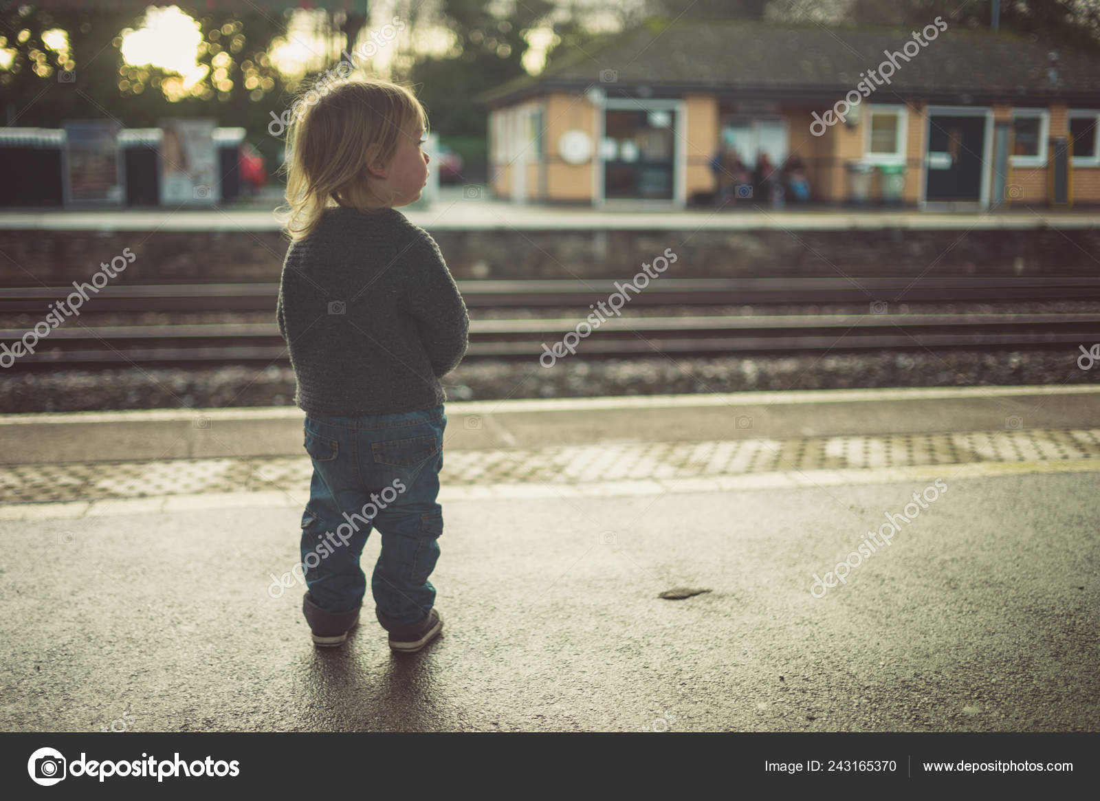 Little Toddler Standing Train Platform Sunrise Stock Photo by ©lofilolo ...