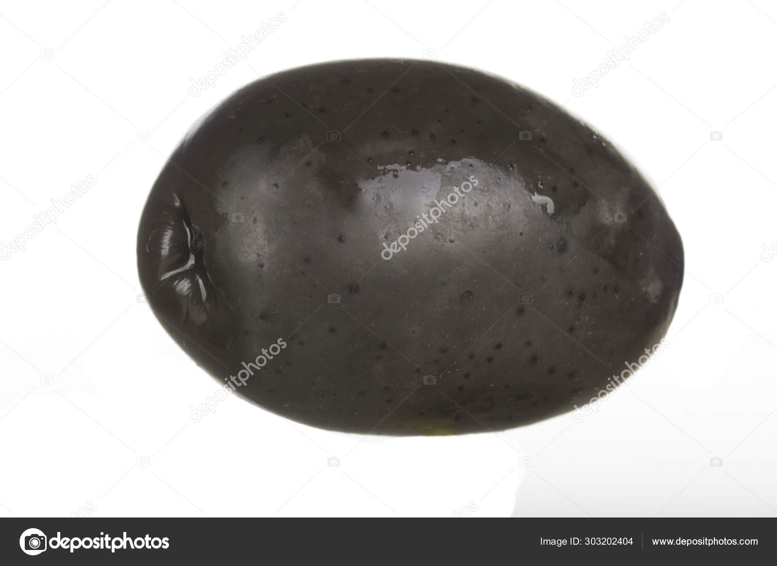 Ripe Olive Isolated White Background Close — Stock Photo © lewal2005 ...