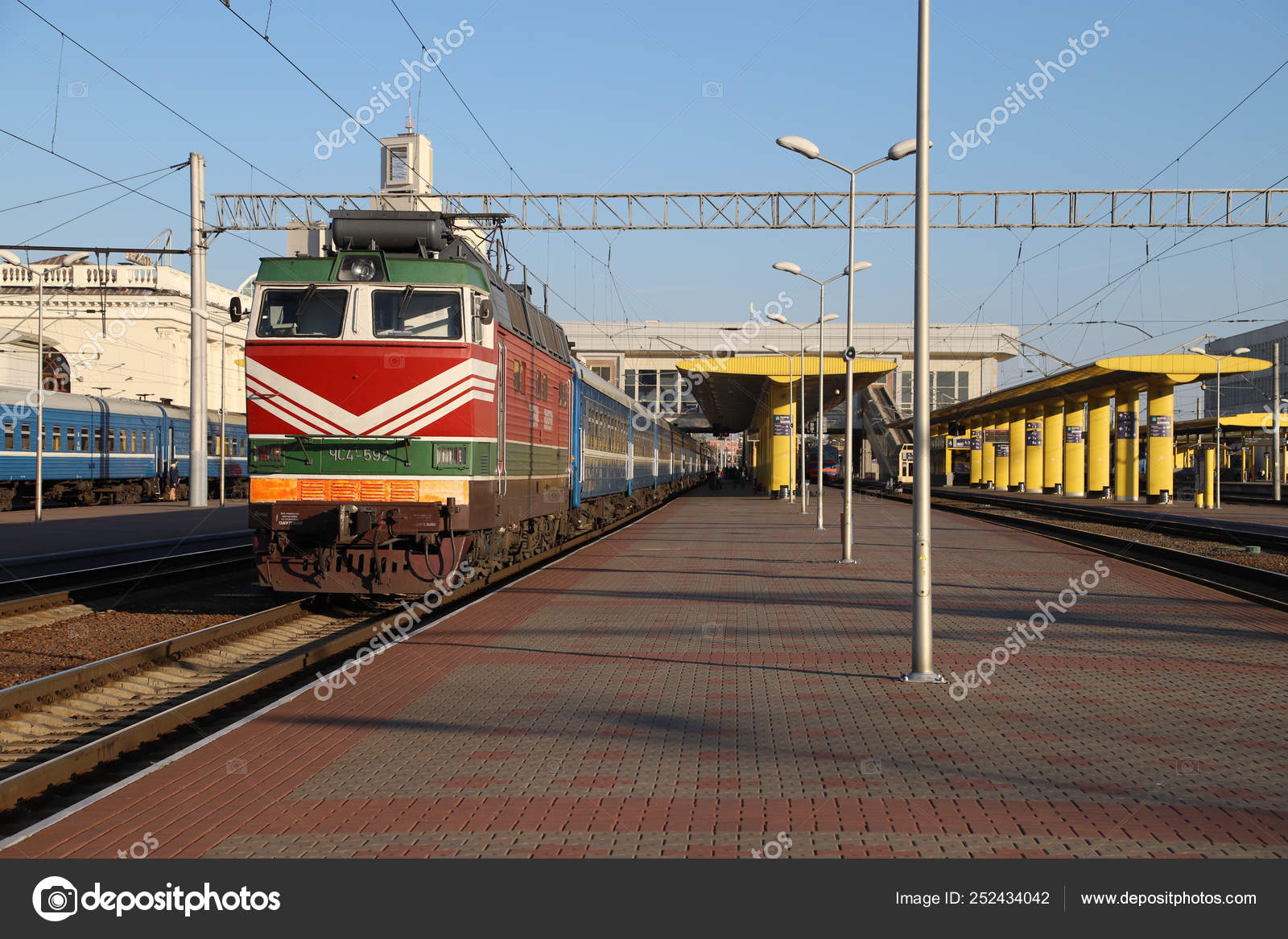 Minsk Central Station Trains Belarus – Stock Editorial Photo ...