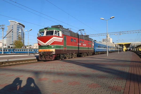 Minsk Central Station Trains Belarus – Stock Editorial Photo ...