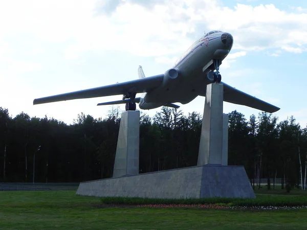 Monument of aircraft Stock Photos, Royalty Free Monument of aircraft ...