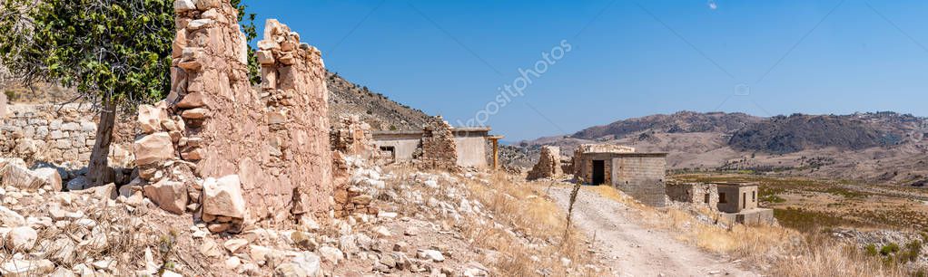 Phinikas es una isla desierta en el distrito de Paphos, Chipre 2023