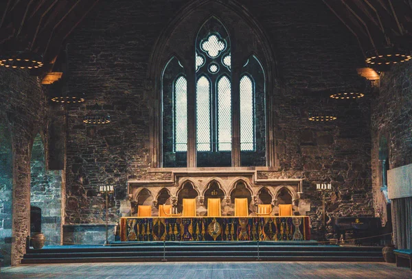 Troon hall Stock Photos, Royalty Free Troon hall Images | Depositphotos