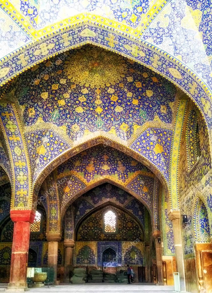 Mezquita Sheikh Lotfollah es una de las obras maestras arquitectónicas ...