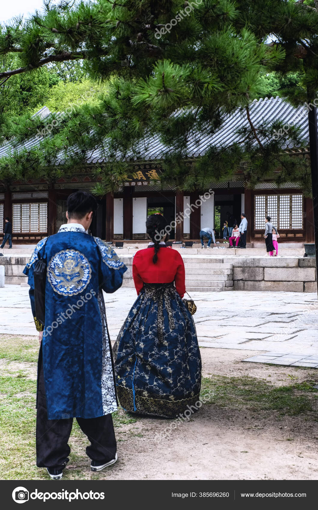Asian Women Dressed Hanbok Pose Standing Seoul South Korea — Stock ...