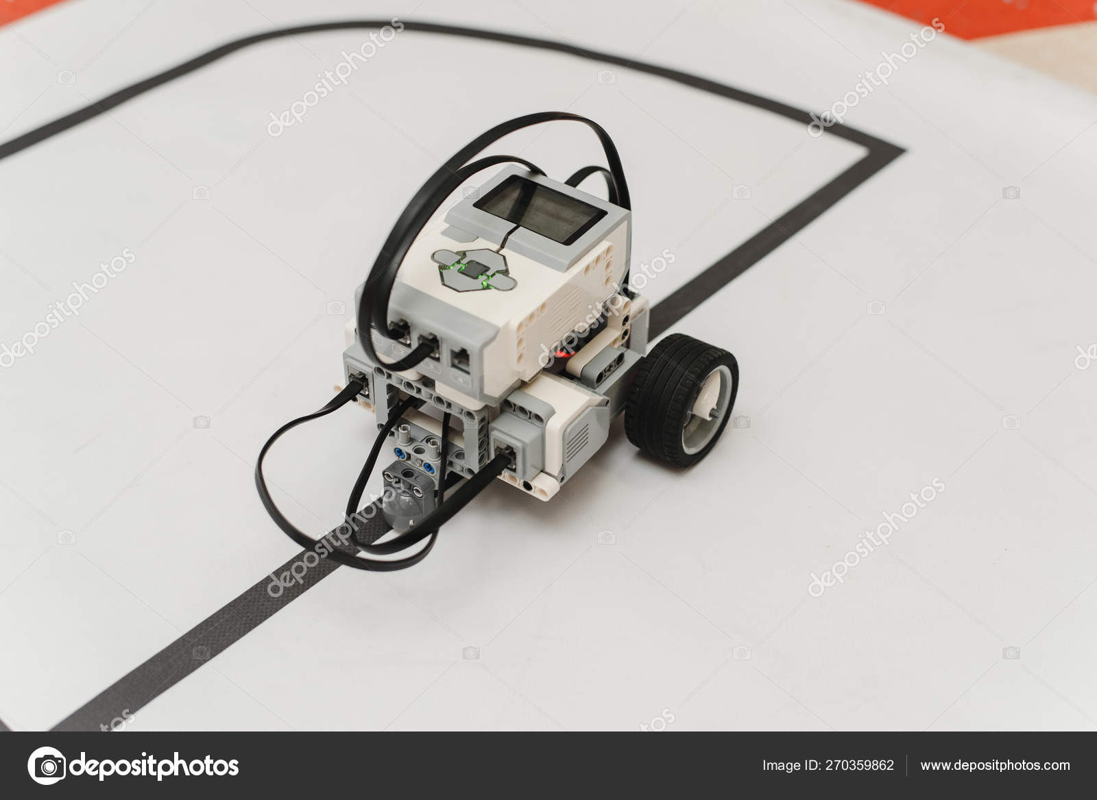 Robot Drives Field Trajectory Kids Make Robot — Stock Photo ... Robot Drives Field Trajectory Kids Make Robot — Stock Photo ...