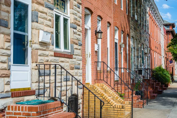 Philadelphia rowhouse Stock Photos, Royalty Free Philadelphia rowhouse ...