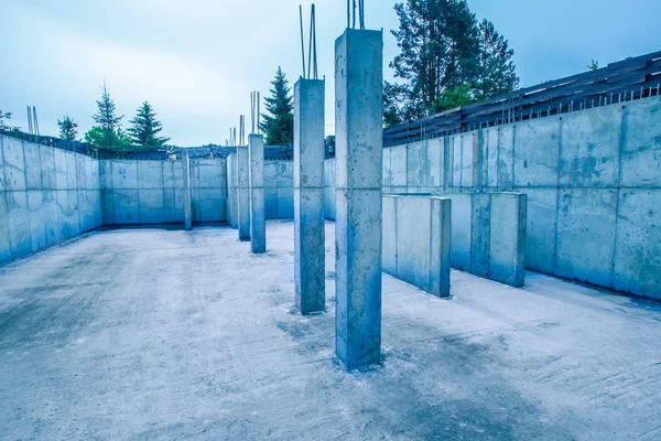 Concrete column Images - Search Images on Everypixel