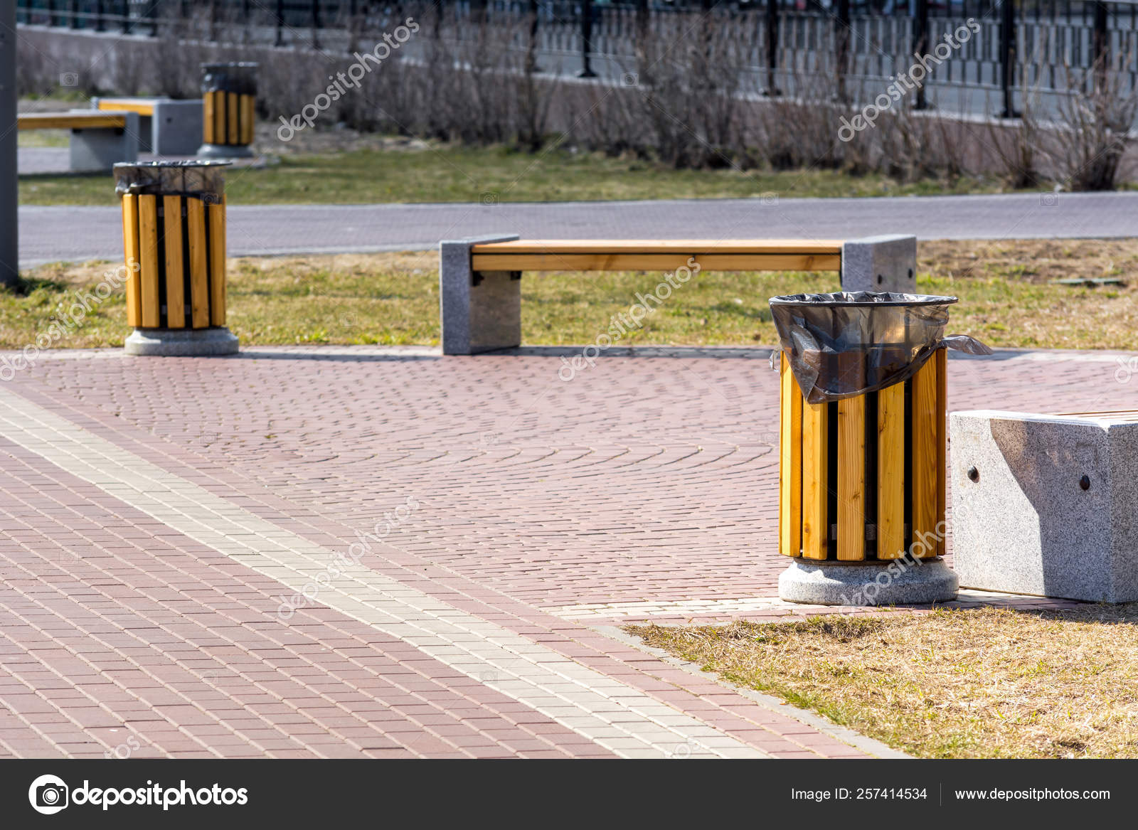 Dustbin Park Stock Photo by ©Tagwaran 257414534