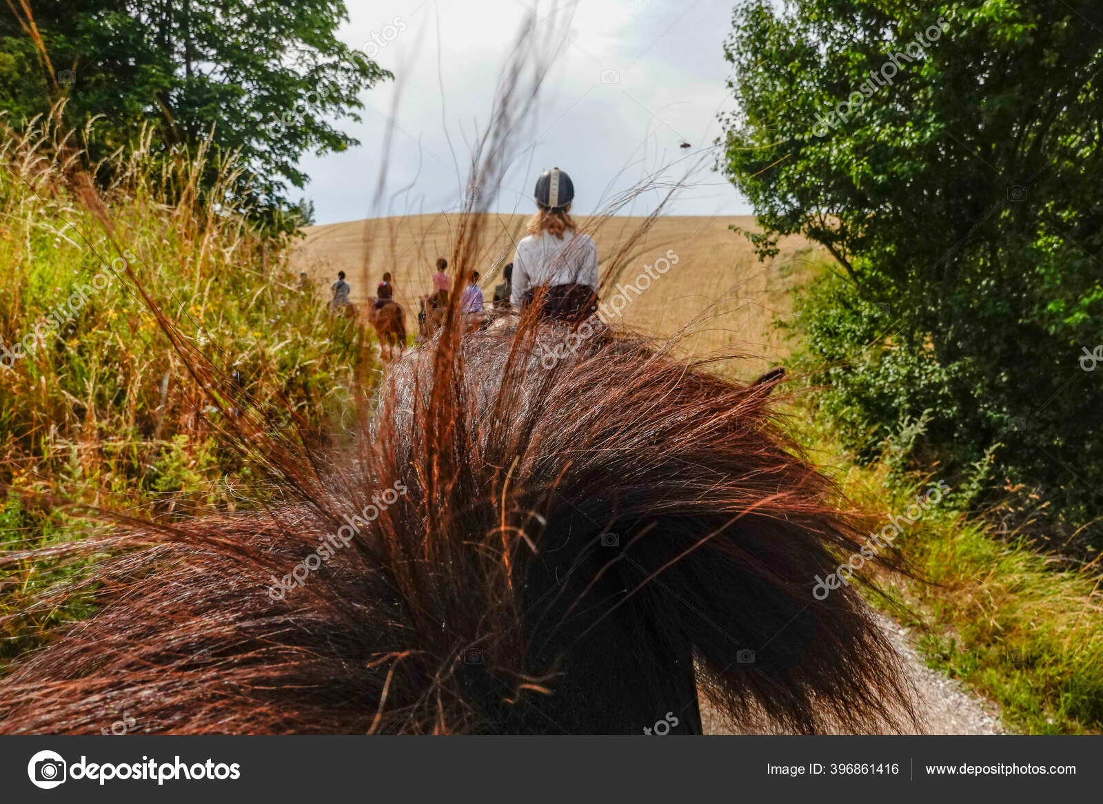 Helgenae Denmark Woman Horsebackriding Fields — Stock Editorial Photo ...