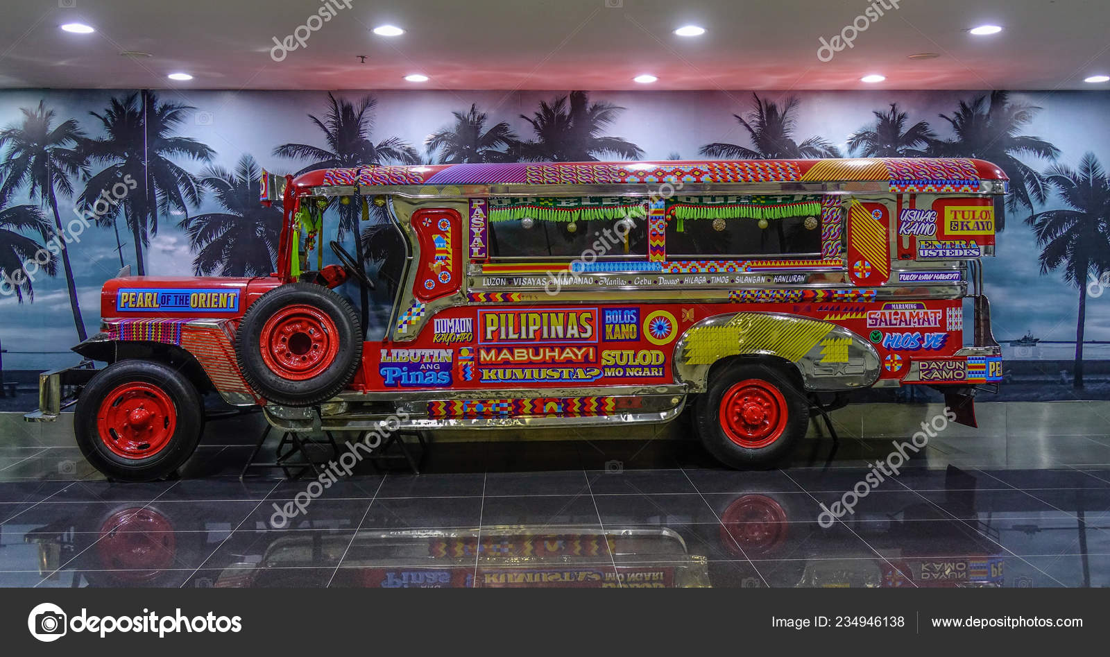 Manila Philippines Dec 2018 Jeepney Display Manila Airport Naia ...