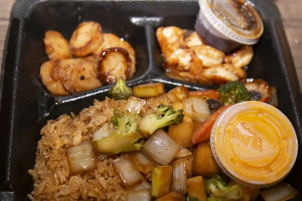 Carryout Stock Photos, Royalty Free Carryout Images | Depositphotos