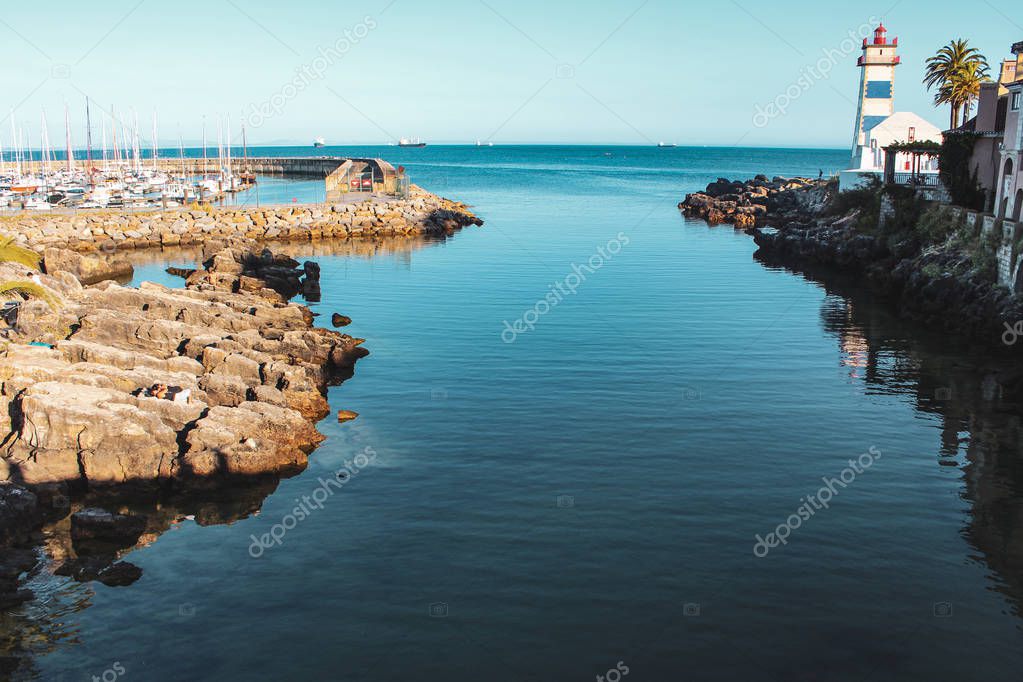 Faro y Museo de Santa Marta en Cascais en Lisboa, Portugal 2022