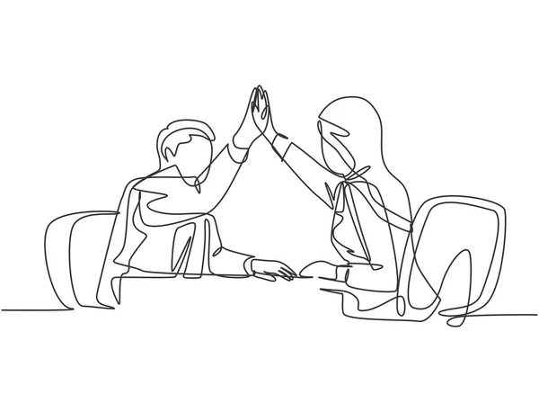 100,000 High five Vector Images | Depositphotos